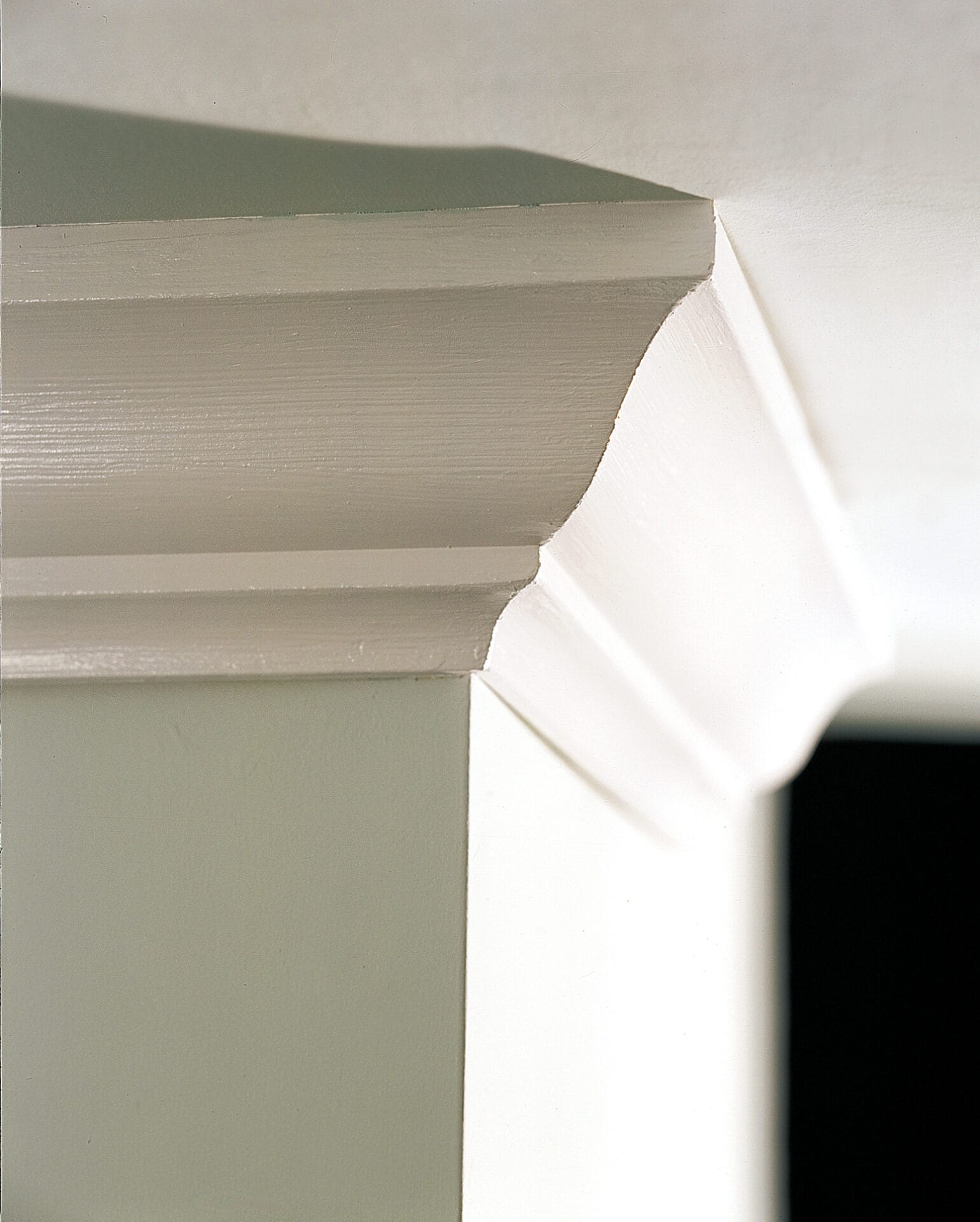 45 Degree Crown Molding On Wall RELIABILT 17/32 In T X 5 1/4 In W X