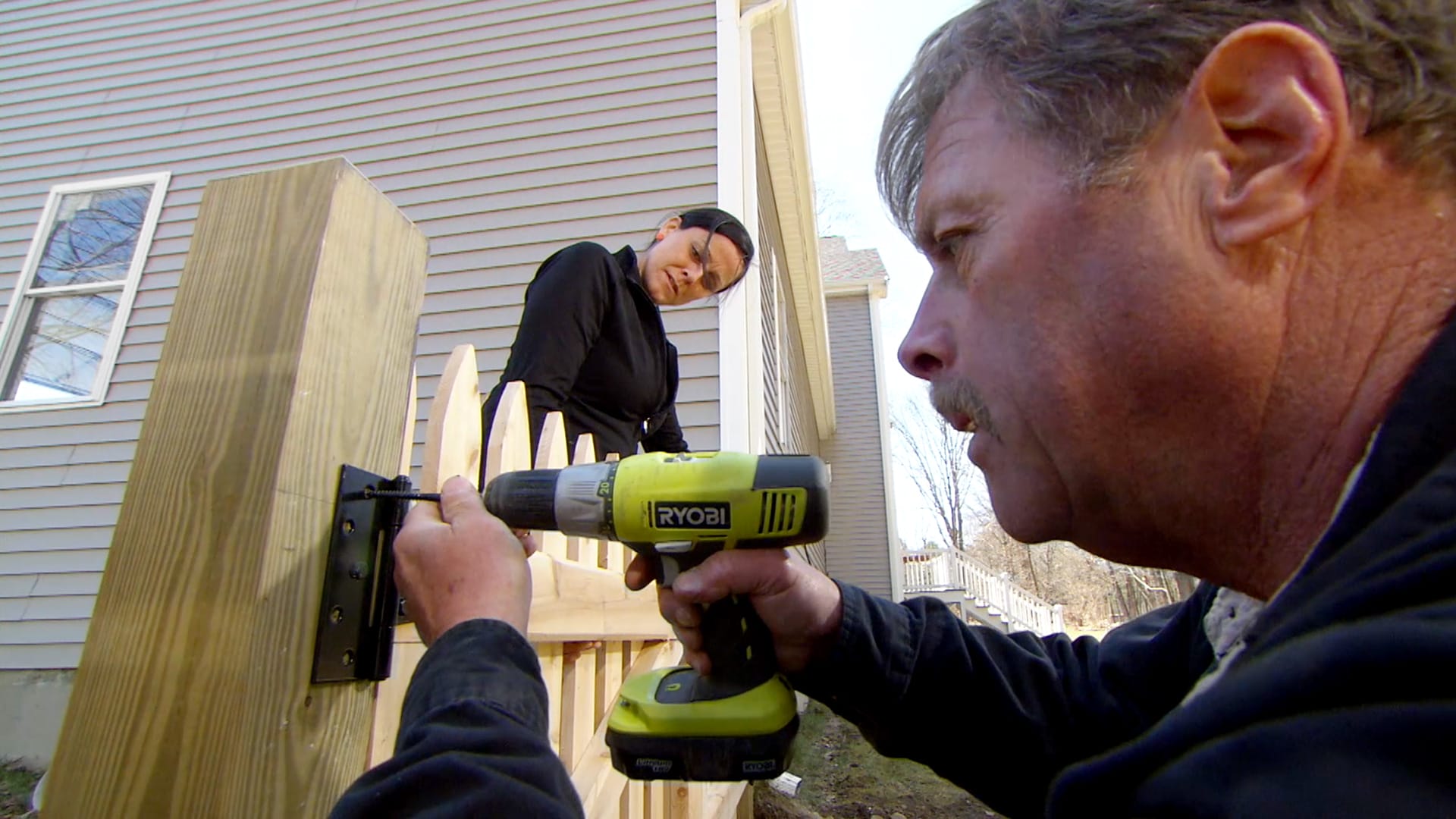 How to Install a Fence Gate in Your Yard - This Old House