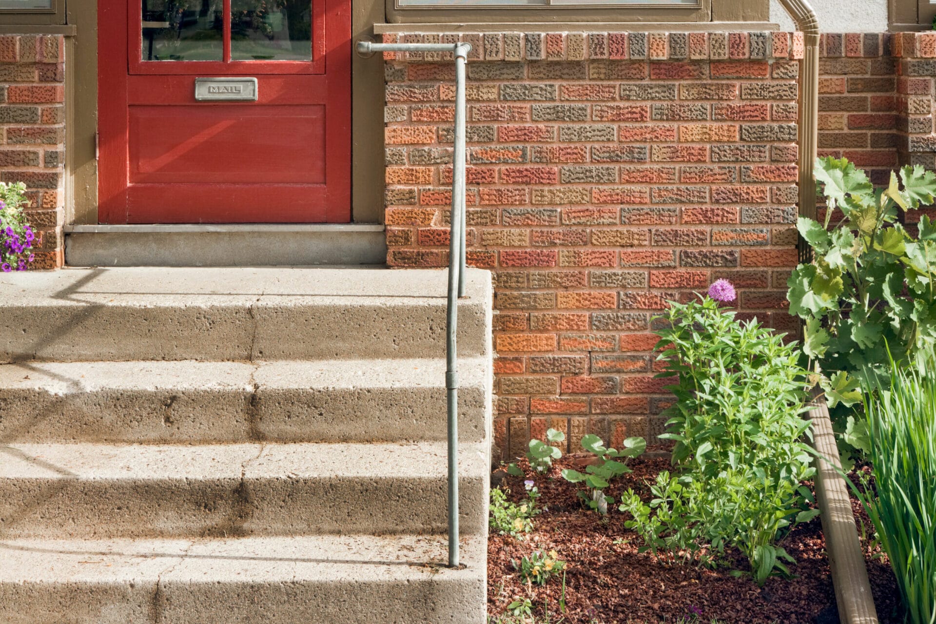 How To Fix Chipped Concrete Steps - This Old House